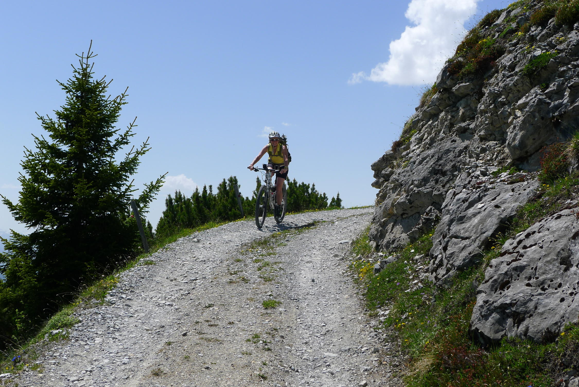 Alp Mora, Gletschermühlen (2100m) (2100m): Aktuelle Verhältnisse vom 08 ...