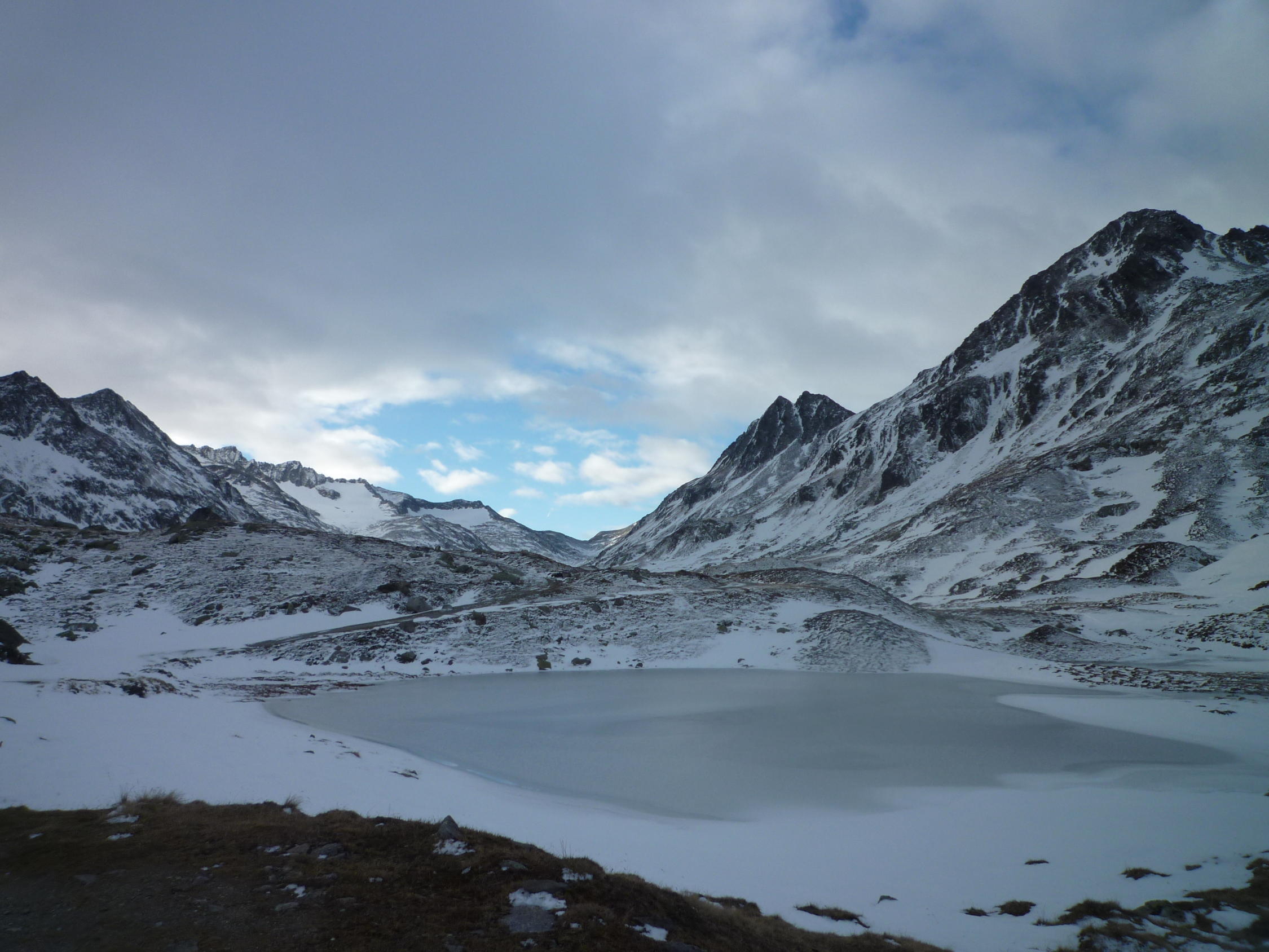 Maighelshütte (2310m) (2310m): Aktuelle Verhältnisse vom 25.10.2014 auf ...