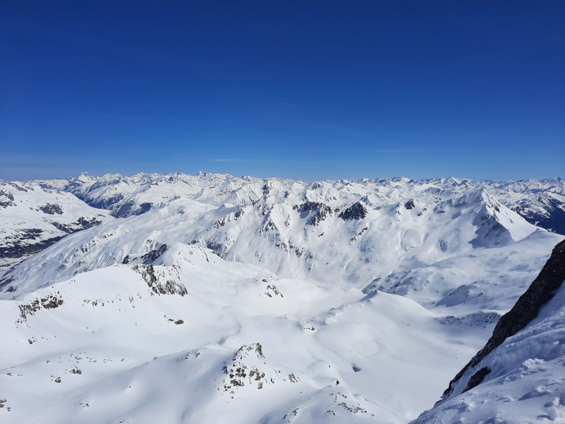 Gross Läckihorn - Rottällihorn (1650m): Aktuelle Verhältnisse vom 25.03 ...